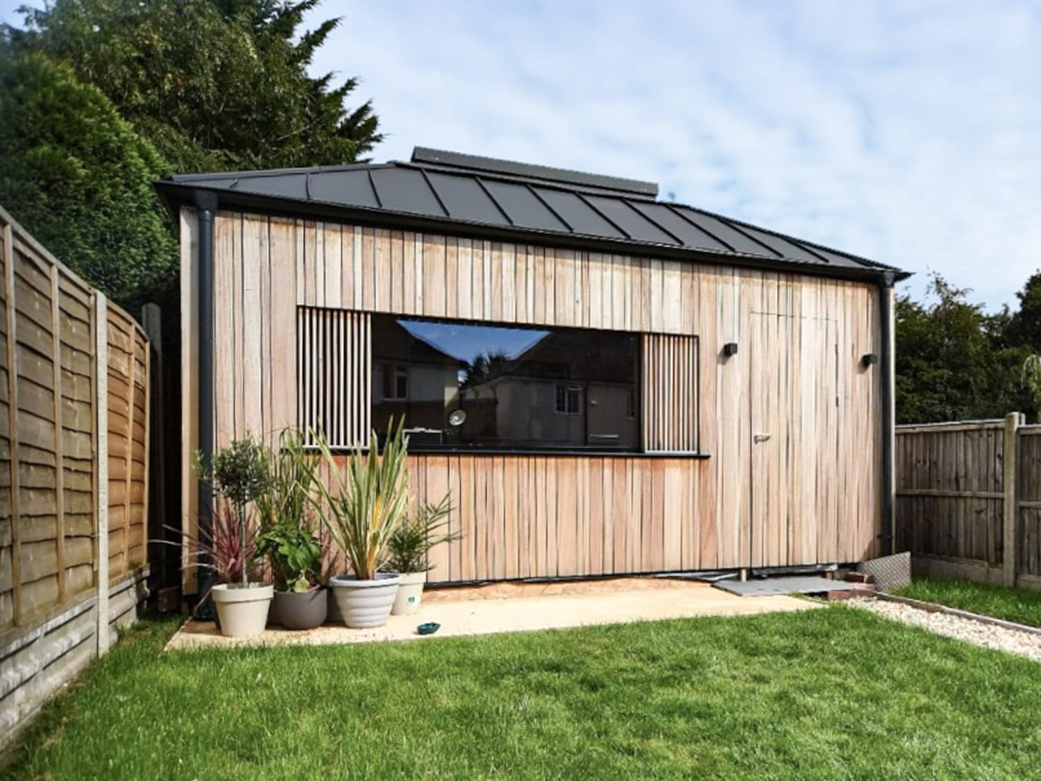 OKOPOD: Eco Garden Rooms & Office Pods | UK Specialist